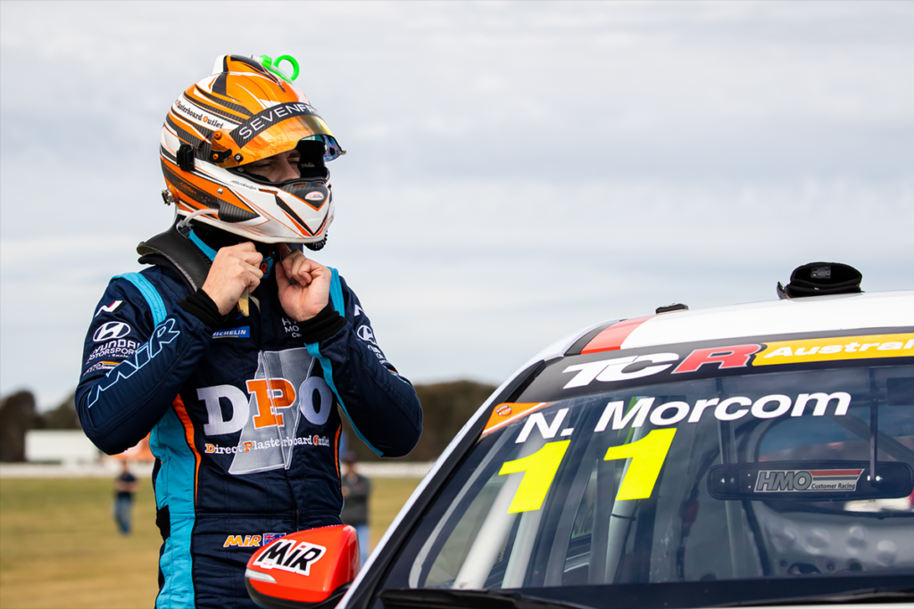 HMO Customer Racing Dominate at Winton.